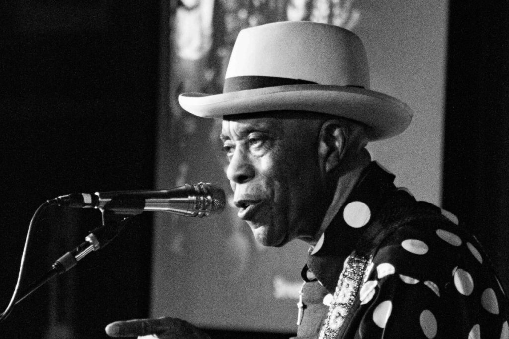 Buddy Guy's Legends | Live Music & Blues | Chicago, IL